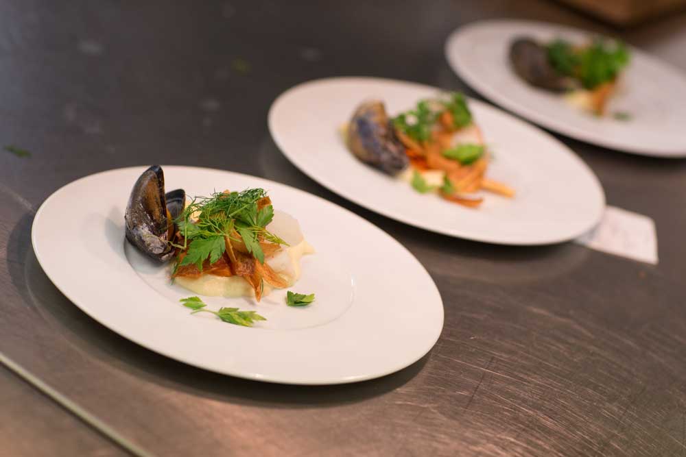 Lunchmeny – Internationella Hotell- och Restaurangskolan